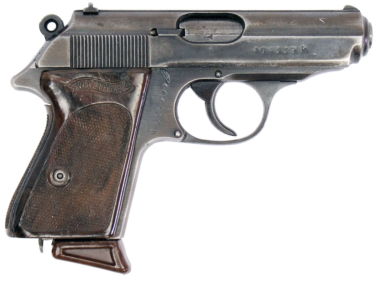 Walther PPK 32 ACP Pistol - Collectible with Holster 1943